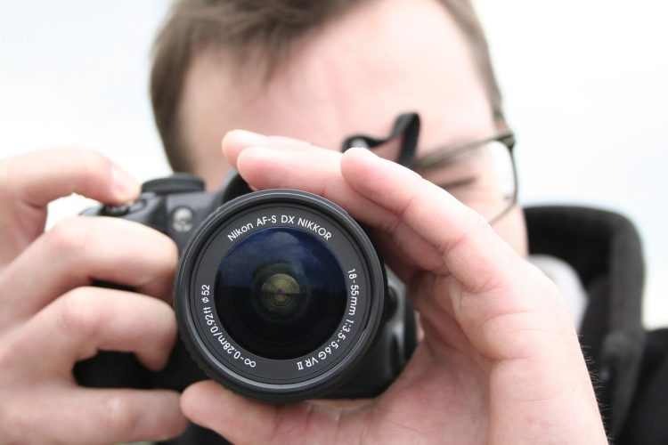 How to Enable Silent Shooting on Canon EOS 90D - DSLRad.com